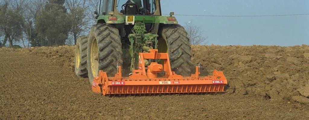 Rotofresadoras agrícolas, implementos agrícolas versátiles